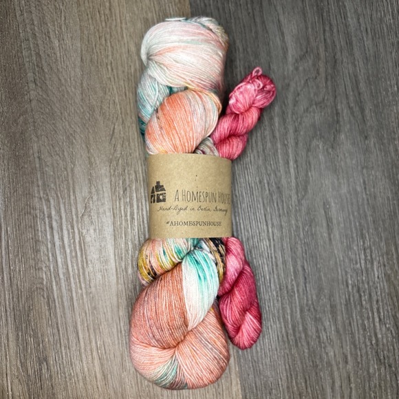 A Homespun House | Art | Homespun House Yarn Harry Potter Club She ...